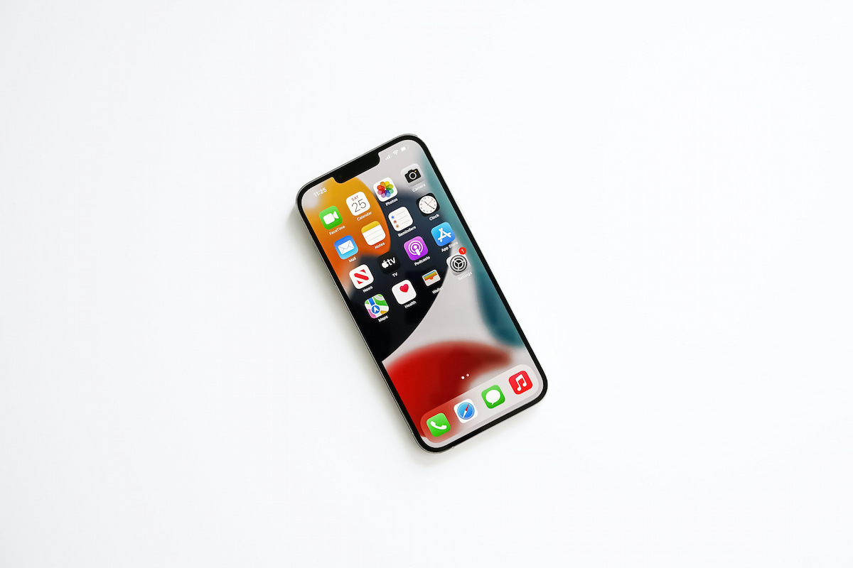 Doet het touchscreen op je iPhone raar? Het komt door iOS 15 - iCreate