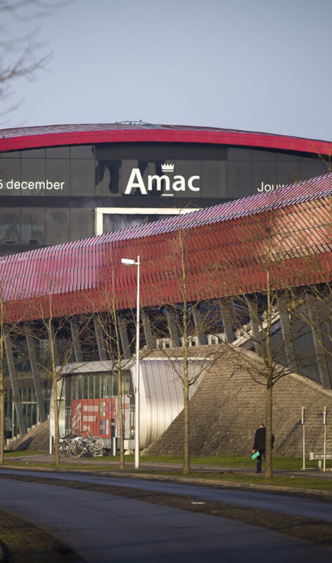 Amac opent reusachtige flagshipstore in Utrecht - iCreate