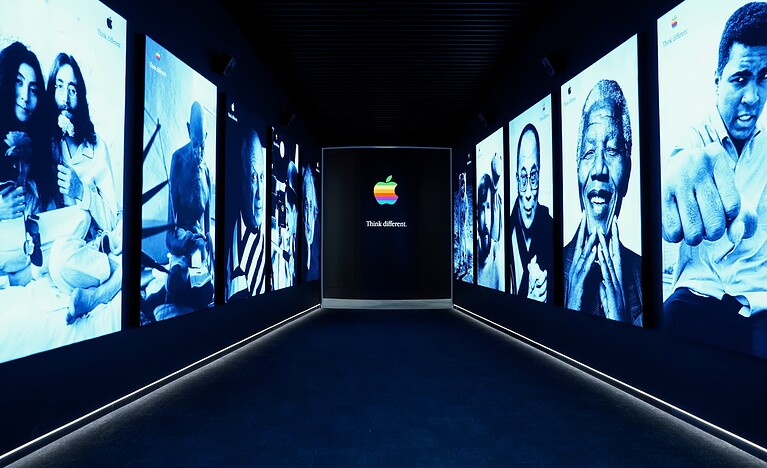 Apple Museum vanaf nú open voor publiek: wandel door 50 jaar Apple ...